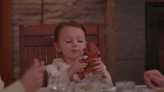 Watch Alaca Season 1 Episode 76 Online free - Amazon MX Player